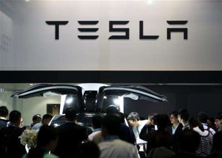Tesla Sexual Harassment Suit To Proceed In Court Rules Us Judge