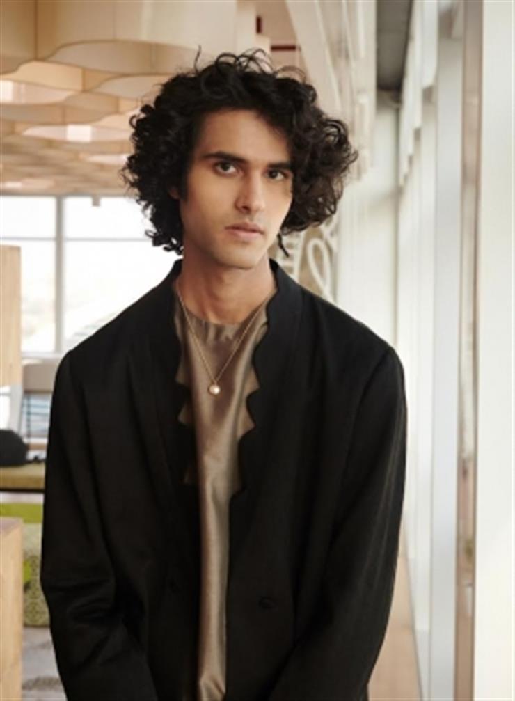 Video shows Chintan Rachchh of 'Class' fame rolling on floor to dub his ...