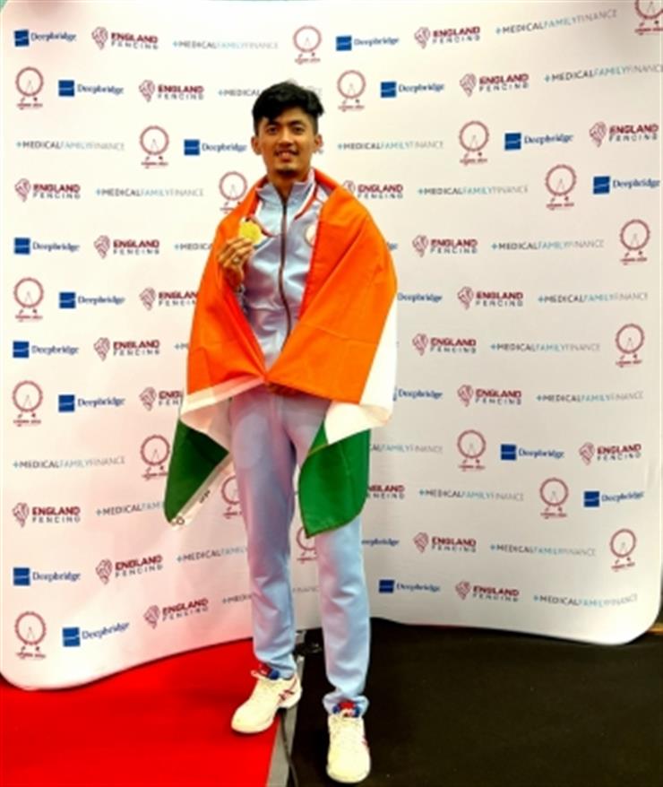 Jetlee, son of 'dhaba' owner, ready to shine his sword in Lucknow