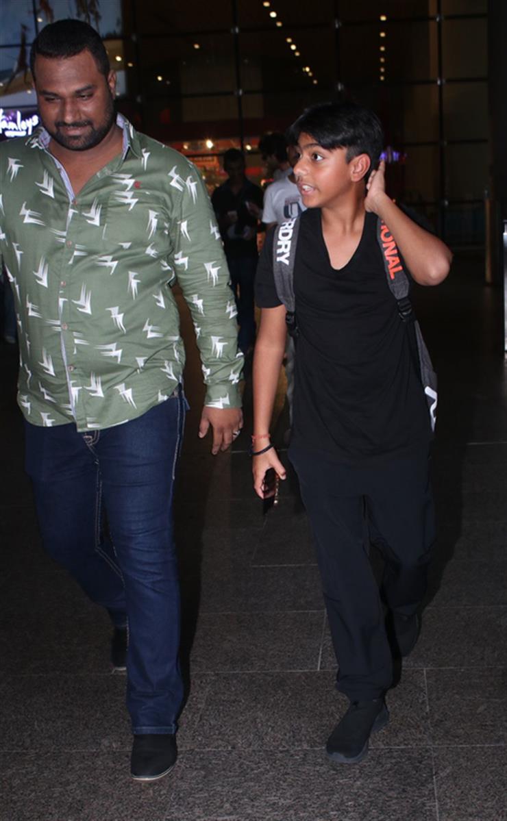 Ajay Kajols Son Yug Makes Rare Appearance At Airport
